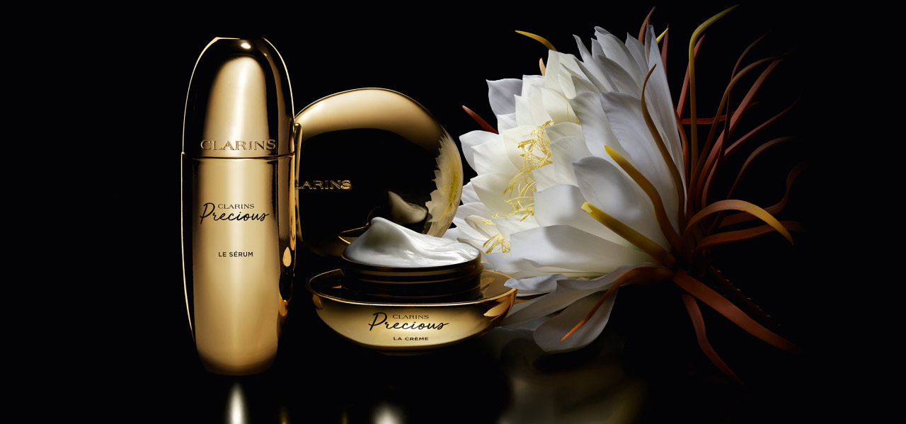 CLARINS: Natural Beauty, Skincare and Make-up powered by plants.